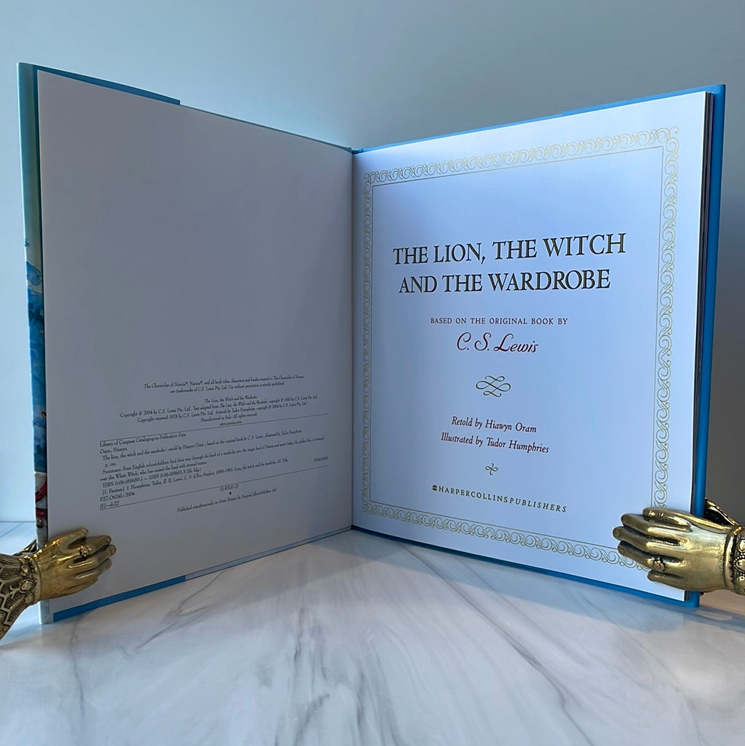 -The Lion, The Witch and The Wardrobe (picture book) – Moons Rare Books