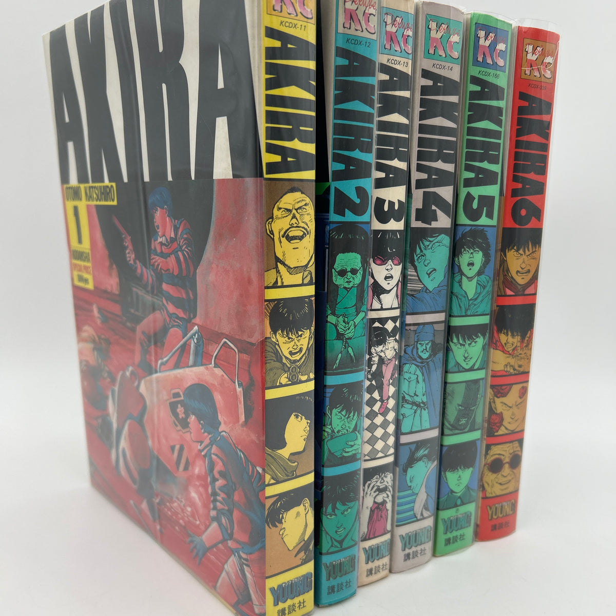 Akira Six Volume Set – Moons Rare Books