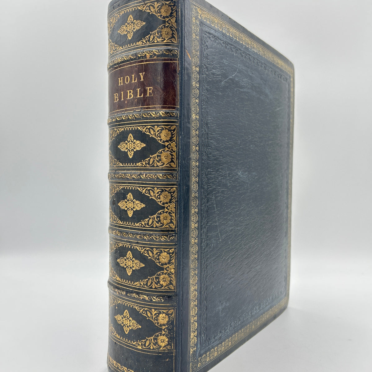 Holy Bible with Fore-edge Paintings – Moons Rare Books