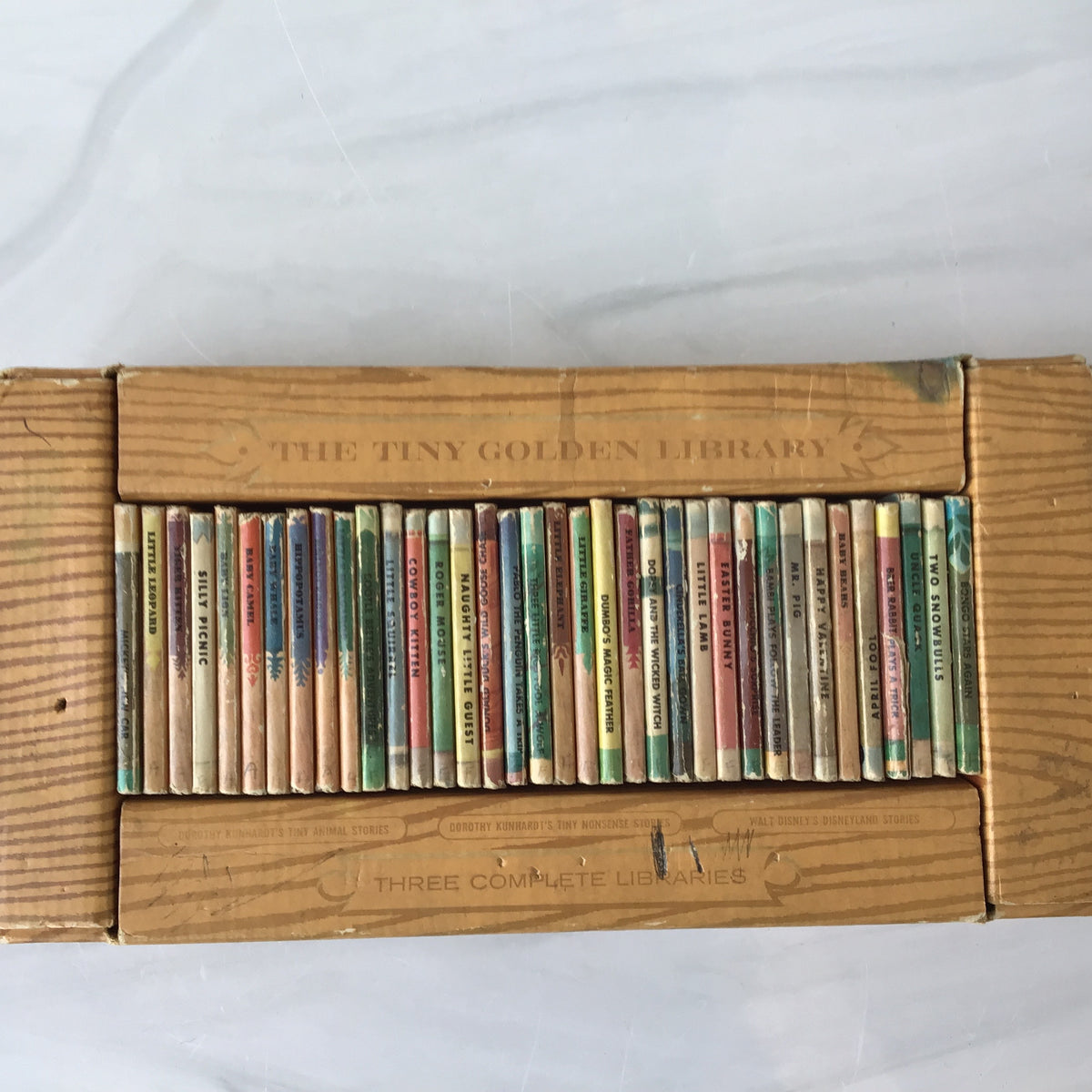 -The Tiny Golden Library* – Moons Rare Books